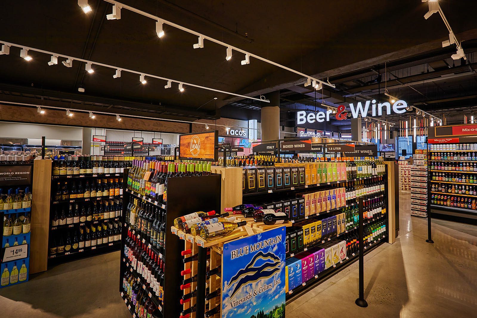 GIANT Opens Riverwalk Urban Flagship in Philadelphia, Donates to ...